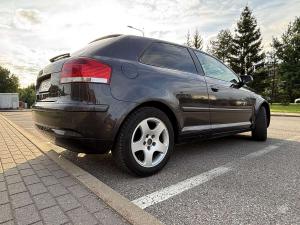 Black Audi A3 2005 in Vilnius, with an engine capacity of 1.90 L and mileage of 300 thousand km for 2000 €, photo 4 on AUTOMOTO.COM.LV