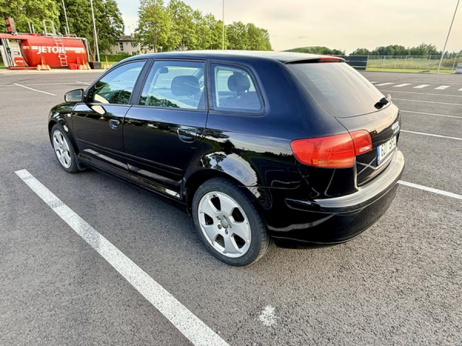 Black Audi A3 2005 in Tallinn, with an engine capacity of 2.00 L and mileage of 275 thousand km for 3000 €, photo 8 on AUTOMOTO.COM.LV