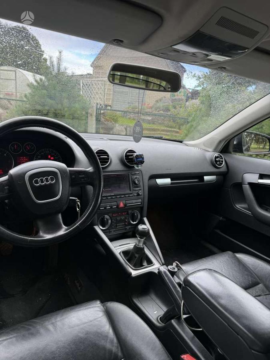 Black Audi A3 2005 in Siauliai, with an engine capacity of 0.00 L and mileage of 400 thousand km for 2350 €, photo 7 on AUTOMOTO.COM.LV