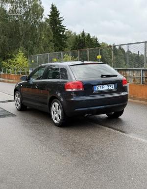 Melns Audi A3 2005 Vievis, ar dzinēja tilpumu 2.00 L un nobraukumu 340 tūkst. km par 1300 €, foto 7 vietnē AUTOMOTO.COM.LV
