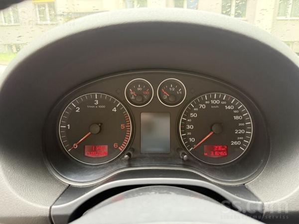 Black Audi A3 2005 in Daugavpils, with an engine capacity of 2.00 L and mileage of 316 thousand km for 2600 €, photo 10 on AUTOMOTO.COM.LV