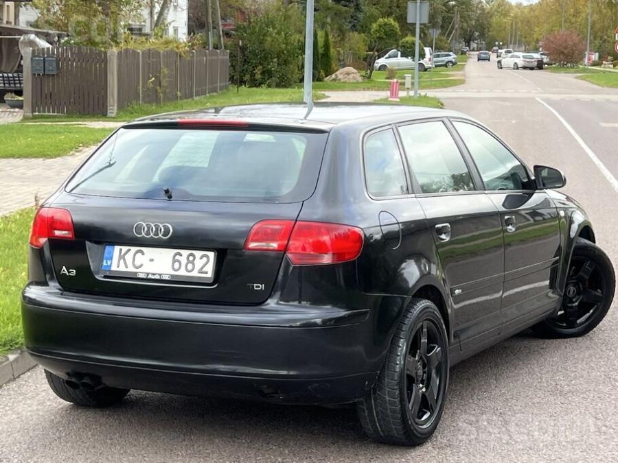 Black Audi A3 2005 in Jelgava, with an engine capacity of 2.00 L and mileage of 308 thousand km for 1750 €, photo 9 on AUTOMOTO.COM.LV