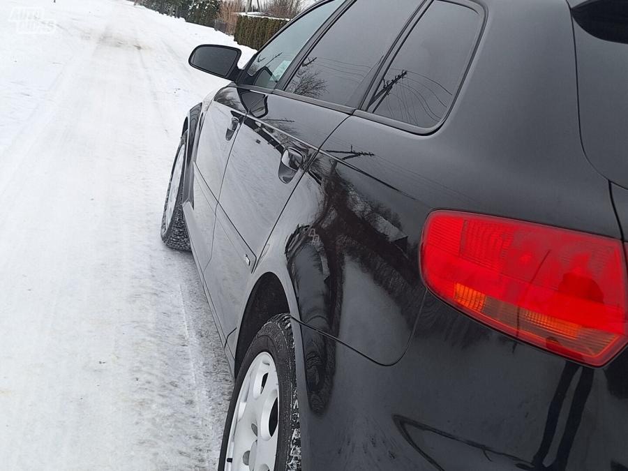 Black Audi A3 2006 in Mazeikiai, with an engine capacity of 2.00 L and mileage of 282 thousand km for 3750 €, photo 11 on AUTOMOTO.COM.LV