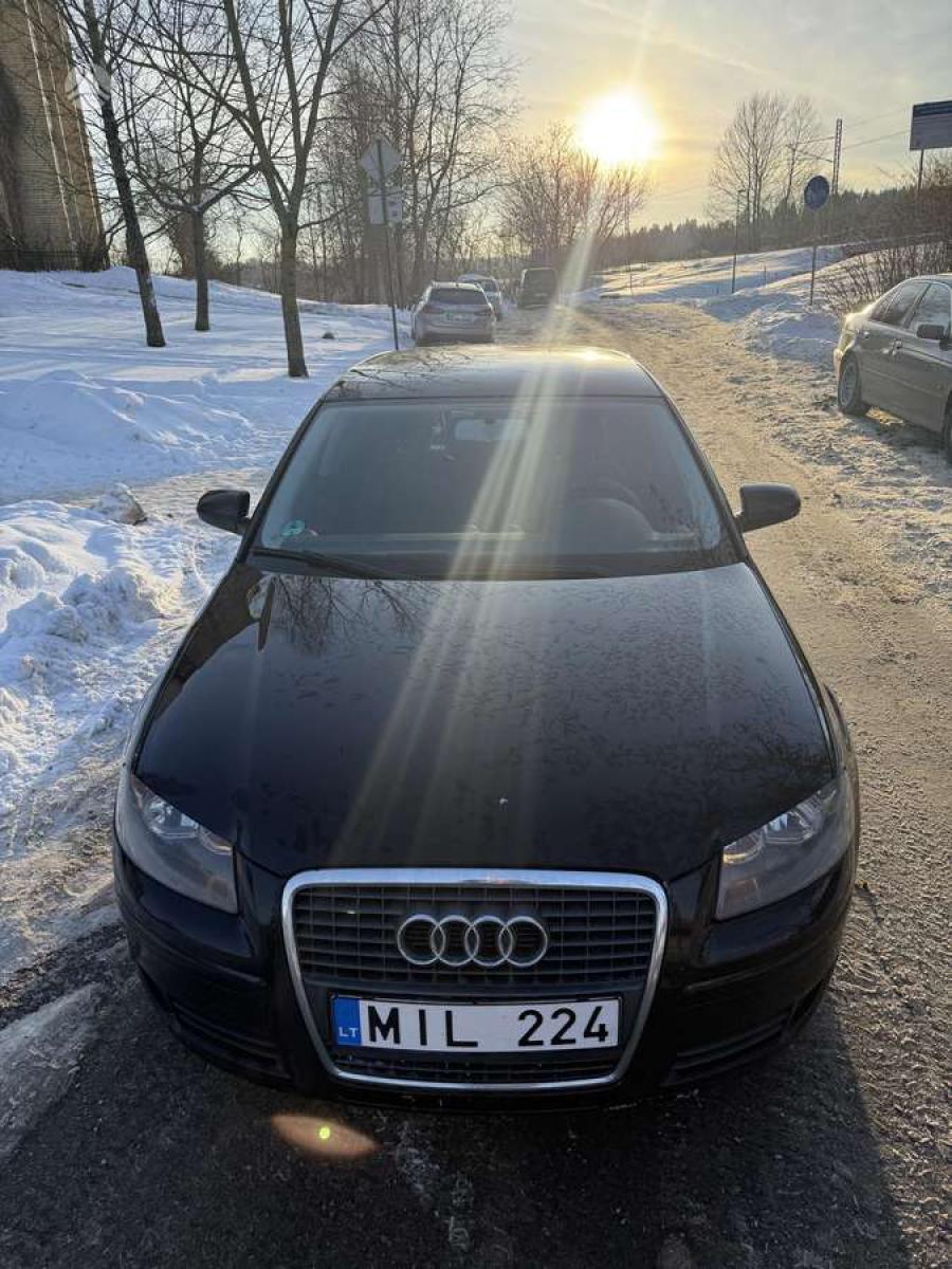 Black Audi A3 2006 in Vilnius, with an engine capacity of 2.00 L and mileage of 350 thousand km for 2250 €, photo 5 on AUTOMOTO.COM.LV