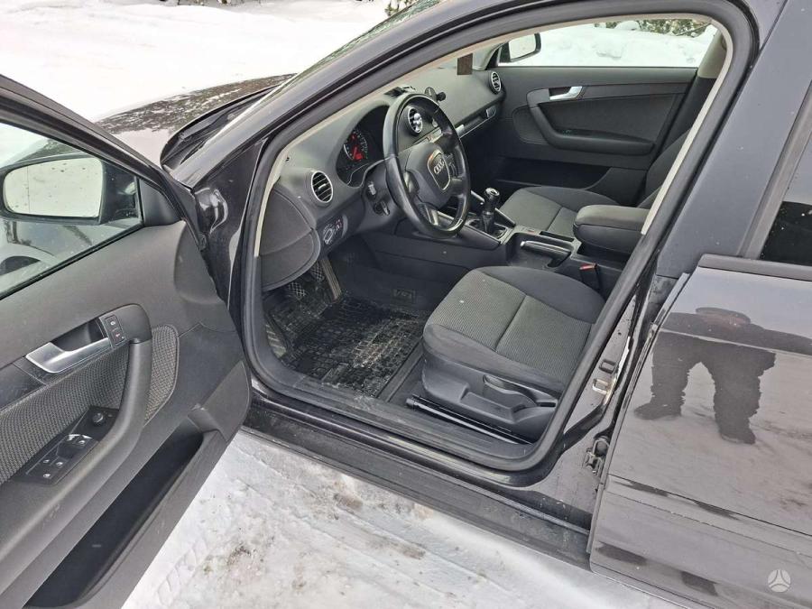 Melns Audi A3 2006 Šalčininkai, ar dzinēja tilpumu 1.90 L un nobraukumu 291 tūkst. km par 2500 €, foto 5 vietnē AUTOMOTO.COM.LV