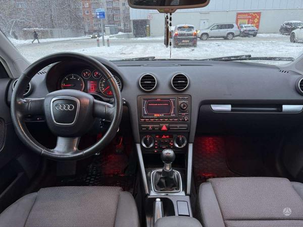 Melns Audi A3 2006 Viļņa, ar dzinēja tilpumu 1.97 L un nobraukumu 341 tūkst. km par 2250 €, foto 7 vietnē AUTOMOTO.COM.LV