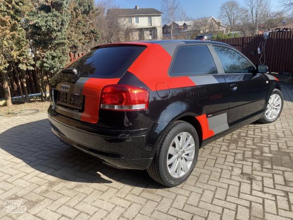 Black Audi A3 2006 in Vilnius, with an engine capacity of 2.00 L and mileage of 312 thousand km for 2850 €, photo 4 on AUTOMOTO.COM.LV