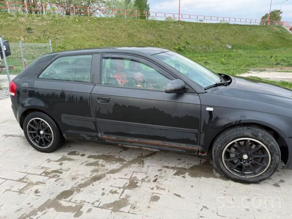 Black Audi A3 2006 in Jekabpils, with an engine capacity of 2.00 L and mileage of 407 thousand km for 1000 €, photo 4 on AUTOMOTO.COM.LV