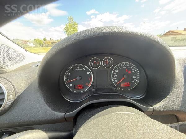 Черный Ауди А3 2006 в Цесис, объемом двигателя 2.00 л и пробегом 250 тыс. км за 1650 €, фото 2 на AUTOMOTO.COM.LV