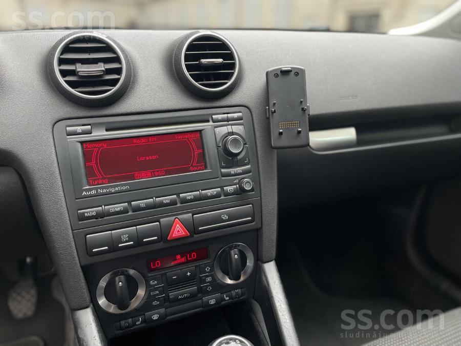 Black Audi A3 2006 in Liepaja, with an engine capacity of 2.00 L and mileage of 262 thousand km for 2950 €, photo 6 on AUTOMOTO.COM.LV