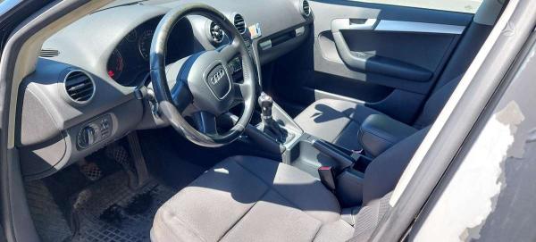 Melns Audi A3 2006 Kauņa, ar dzinēja tilpumu 1.98 L un nobraukumu 237 tūkst. km par 1900 €, foto 6 vietnē AUTOMOTO.COM.LV