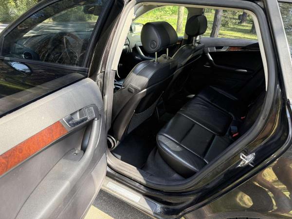 Melns Audi A3 2006 Viļņa, ar dzinēja tilpumu 1.97 L un nobraukumu 350 tūkst. km par 2700 €, foto 5 vietnē AUTOMOTO.COM.LV