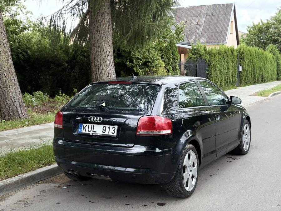 Black Audi A3 2006 in Vilnius, with an engine capacity of 2.00 L and mileage of 396 thousand km for 1500 €, photo 5 on AUTOMOTO.COM.LV