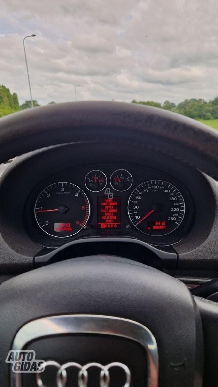 Black Audi A3 2006 in Raseiniai, with an engine capacity of 2.00 L and mileage of 390 thousand km for 1650 €, photo 7 on AUTOMOTO.COM.LV