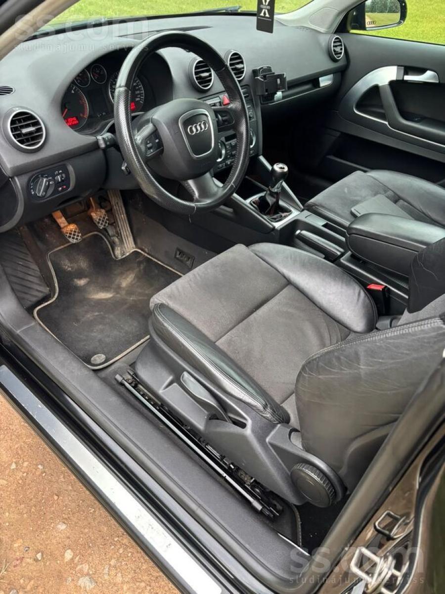 Black Audi A3 2006 in Jelgava, with an engine capacity of 2.00 L and mileage of 254 thousand km for 5000 €, photo 5 on AUTOMOTO.COM.LV