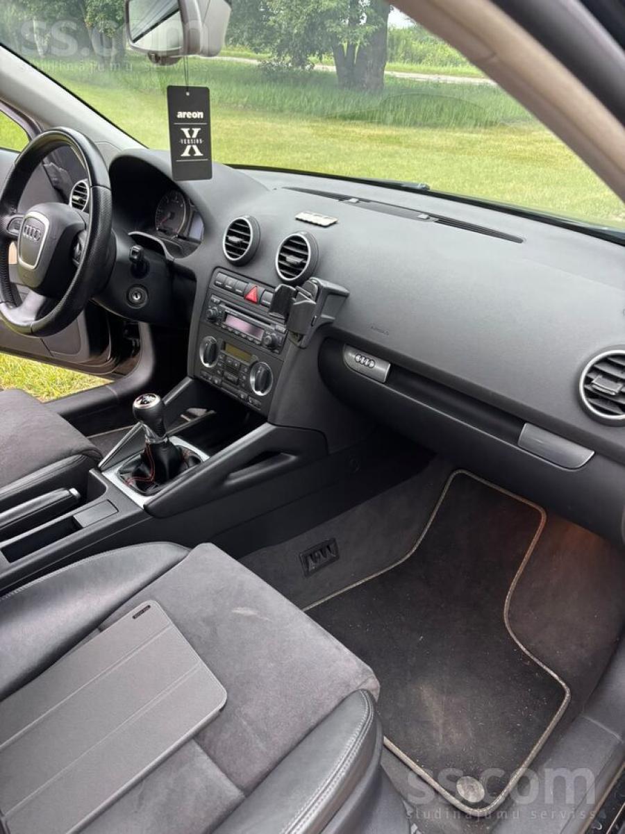 Black Audi A3 2006 in Jelgava, with an engine capacity of 2.00 L and mileage of 254 thousand km for 5000 €, photo 6 on AUTOMOTO.COM.LV