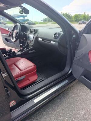 Black Audi A3 2006 in Vilnius, with an engine capacity of 1.97 L and mileage of 308 thousand km for 5200 €, photo 13 on AUTOMOTO.COM.LV
