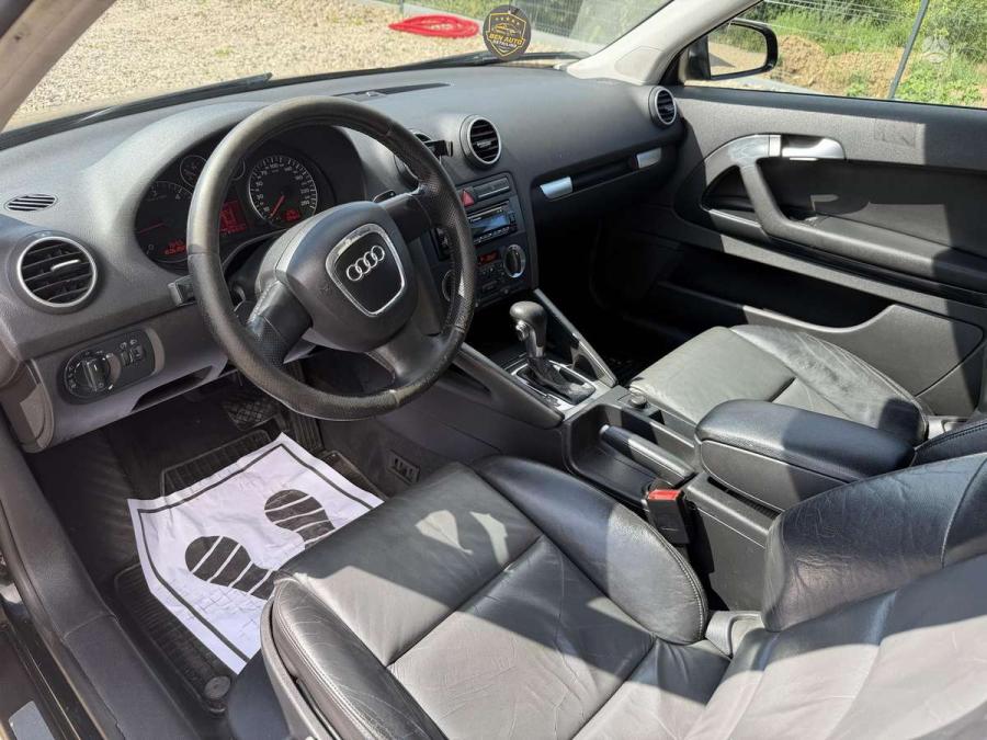 Black Audi A3 2006 in Vilnius, with an engine capacity of 1.98 L and mileage of 294 thousand km for 2100 €, photo 5 on AUTOMOTO.COM.LV