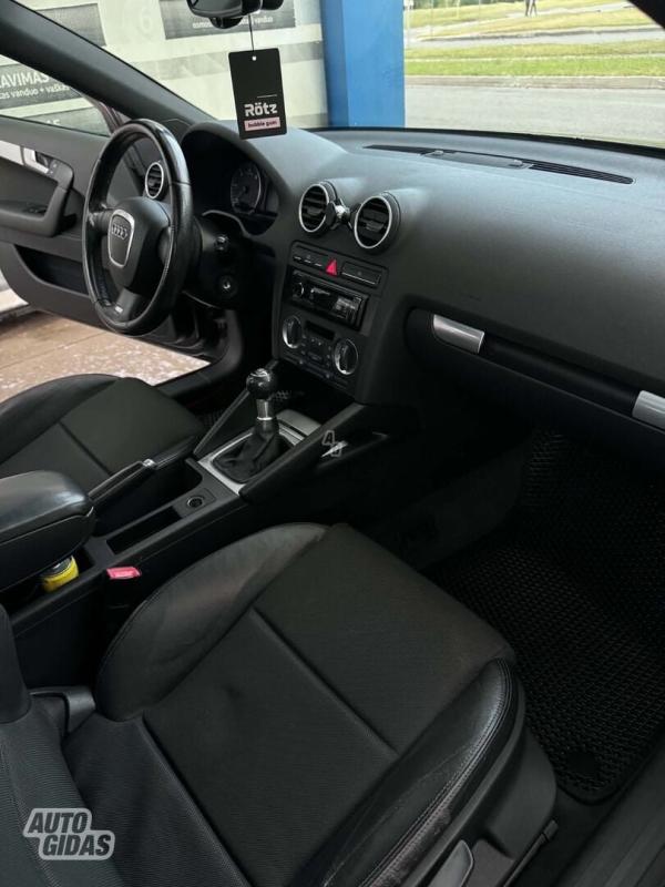 Black Audi A3 2006 in Panevezys, with an engine capacity of 2.00 L and mileage of 193 thousand km for 2900 €, photo 7 on AUTOMOTO.COM.LV