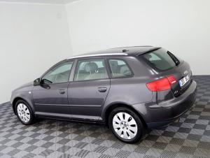 Black Audi A3 2006 in Tallinn, with an engine capacity of 1.60 L and mileage of 328 thousand km for 899 €, photo 5 on AUTOMOTO.COM.LV