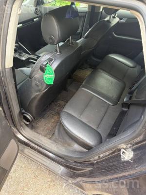 Black Audi A3 2006 in Riga, with an engine capacity of 2.00 L and mileage of 406 thousand km for 2200 €, photo 10 on AUTOMOTO.COM.LV