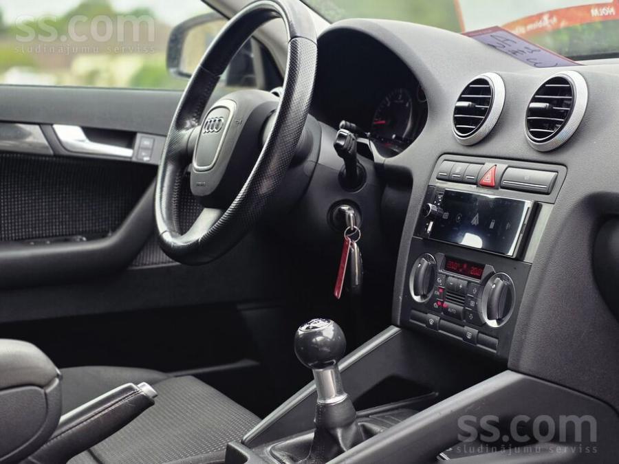 Black Audi A3 2006 in Liepaja, with an engine capacity of 2.00 L and mileage of 211 thousand km for 3450 €, photo 29 on AUTOMOTO.COM.LV