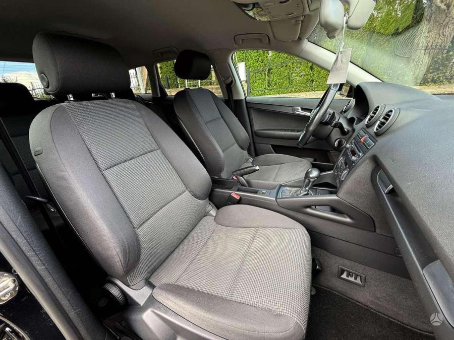 Black Audi A3 2006 in Vilnius, with an engine capacity of 1.97 L and mileage of 430 thousand km for 3150 €, photo 21 on AUTOMOTO.COM.LV