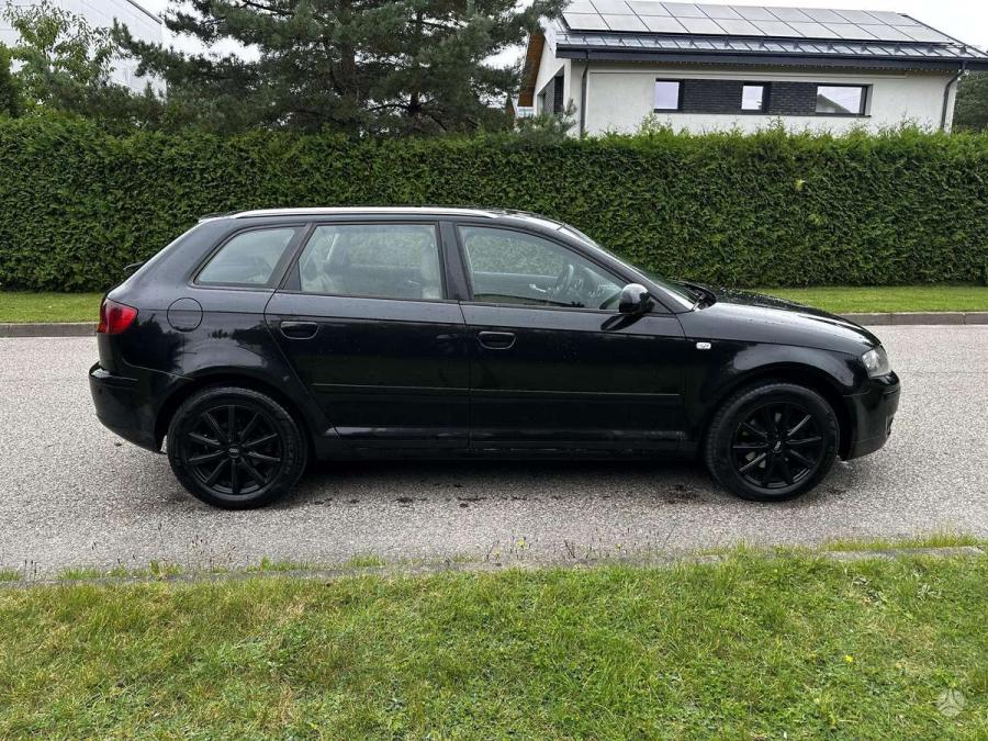 Black Audi A3 2006 in Vilnius, with an engine capacity of 1.97 L and mileage of 330 thousand km for 2500 €, photo 3 on AUTOMOTO.COM.LV
