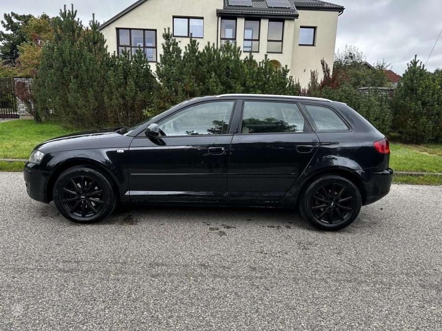 Black Audi A3 2006 in Vilnius, with an engine capacity of 1.97 L and mileage of 330 thousand km for 2500 €, photo 7 on AUTOMOTO.COM.LV