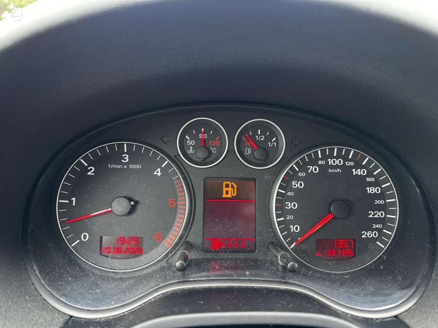 Black Audi A3 2006 in Vilnius, with an engine capacity of 1.97 L and mileage of 330 thousand km for 2500 €, photo 11 on AUTOMOTO.COM.LV