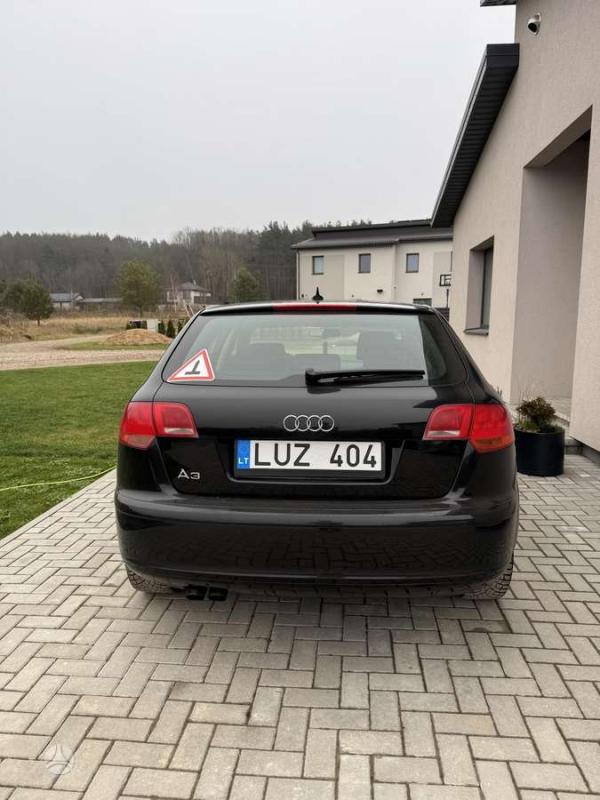 Melns Audi A3 2007 Viļņa, ar dzinēja tilpumu 1.97 L un nobraukumu 321 tūkst. km par 2800 €, foto 2 vietnē AUTOMOTO.COM.LV