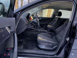 Black Audi A3 2007 in Kaunas, with an engine capacity of 1.97 L and mileage of 315 thousand km for 3450 €, photo 12 on AUTOMOTO.COM.LV