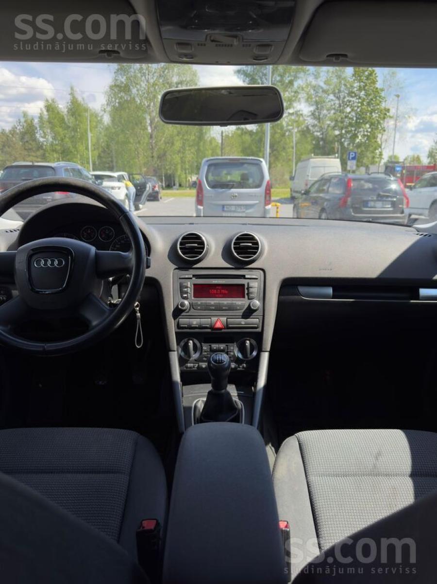 Black Audi A3 2007 in Riga, with an engine capacity of 1.80 L and mileage of 288 thousand km for 2950 €, photo 12 on AUTOMOTO.COM.LV