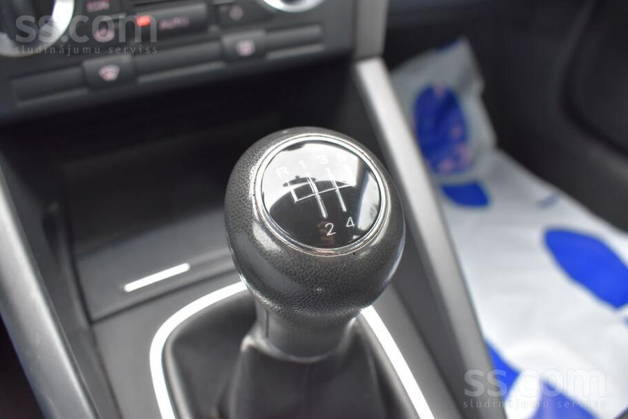 Melns Audi A3 2007 Kuldīga, ar dzinēja tilpumu 1.60 L un nobraukumu 0 tūkst. km par 1990 €, foto 11 vietnē AUTOMOTO.COM.LV