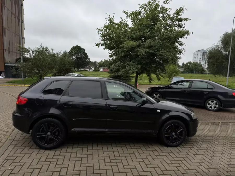 Melns Audi A3 2007 Rīga, ar dzinēja tilpumu 1.90 L un nobraukumu 360 tūkst. km par 2490 €, foto 3 vietnē AUTOMOTO.COM.LV