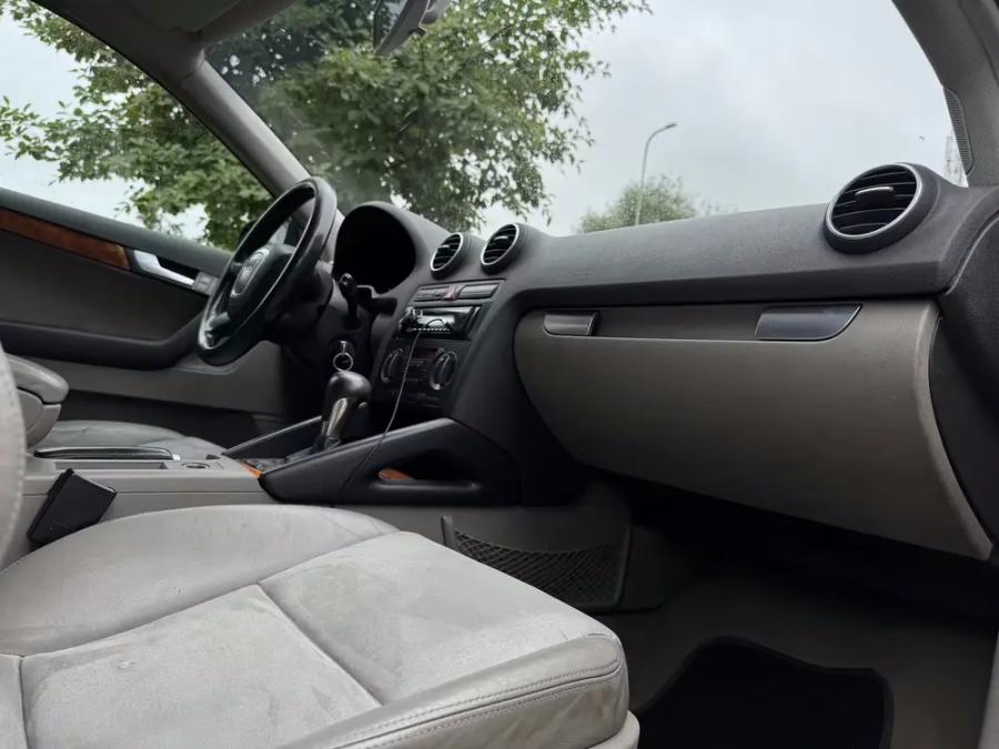 Melns Audi A3 2007 Rīga, ar dzinēja tilpumu 1.90 L un nobraukumu 360 tūkst. km par 2490 €, foto 9 vietnē AUTOMOTO.COM.LV