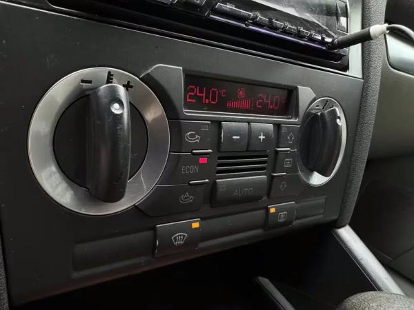 Black Audi A3 2007 in Riga, with an engine capacity of 1.90 L and mileage of 360 thousand km for 2490 €, photo 10 on AUTOMOTO.COM.LV