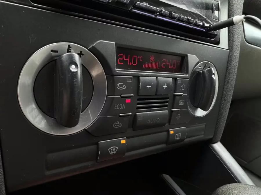 Melns Audi A3 2007 Rīga, ar dzinēja tilpumu 1.90 L un nobraukumu 360 tūkst. km par 2490 €, foto 11 vietnē AUTOMOTO.COM.LV