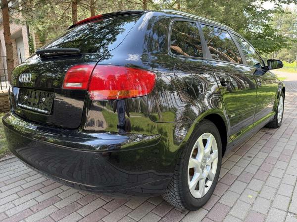 Black Audi A3 2007 in Utena, with an engine capacity of 2.00 L and mileage of 237 thousand km for 4250 €, photo 5 on AUTOMOTO.COM.LV