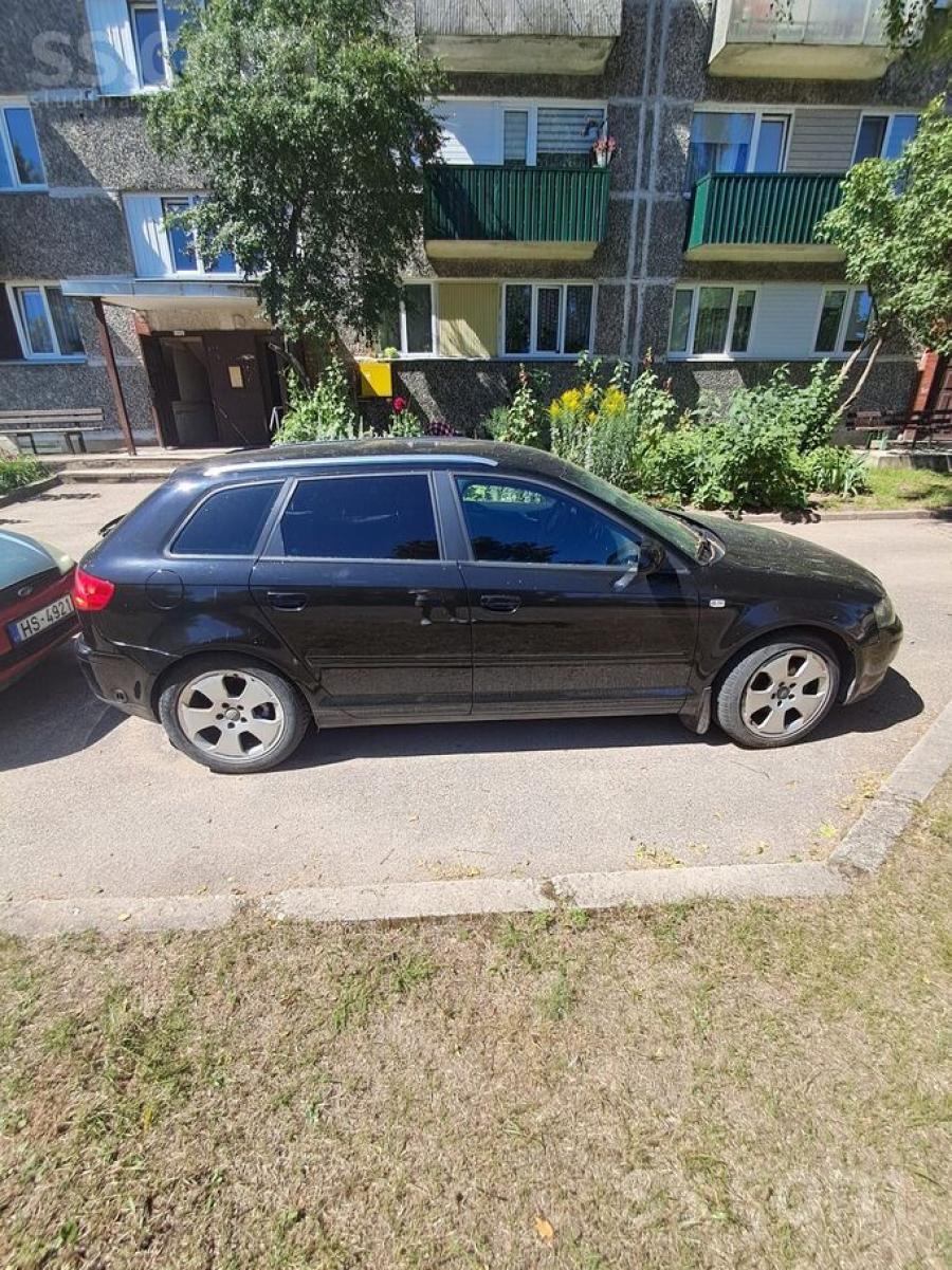 Black Audi A3 2007 in Daugavpils, with an engine capacity of 1.60 L and mileage of 318 thousand km for 2300 €, photo 1 on AUTOMOTO.COM.LV