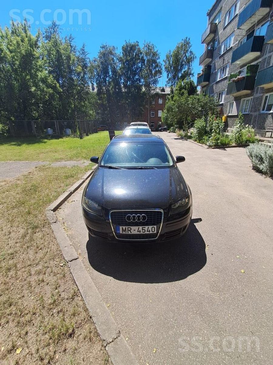 Black Audi A3 2007 in Daugavpils, with an engine capacity of 1.60 L and mileage of 318 thousand km for 2300 €, photo 4 on AUTOMOTO.COM.LV