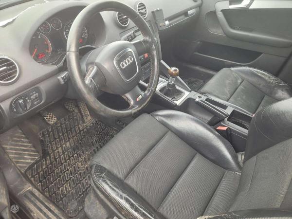 Melns Audi A3 2007 Marijampole, ar dzinēja tilpumu 2.00 L un nobraukumu 390 tūkst. km par 1899 €, foto 2 vietnē AUTOMOTO.COM.LV