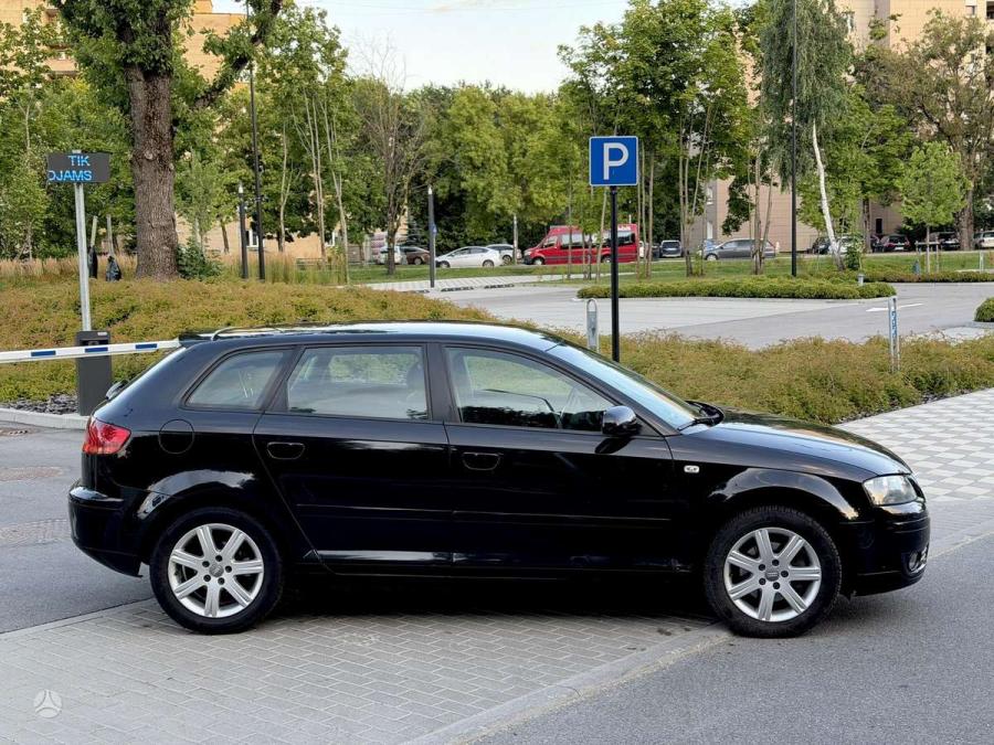 Black Audi A3 2007 in Vilnius, with an engine capacity of 2.00 L and mileage of 246 thousand km for 3400 €, photo 8 on AUTOMOTO.COM.LV