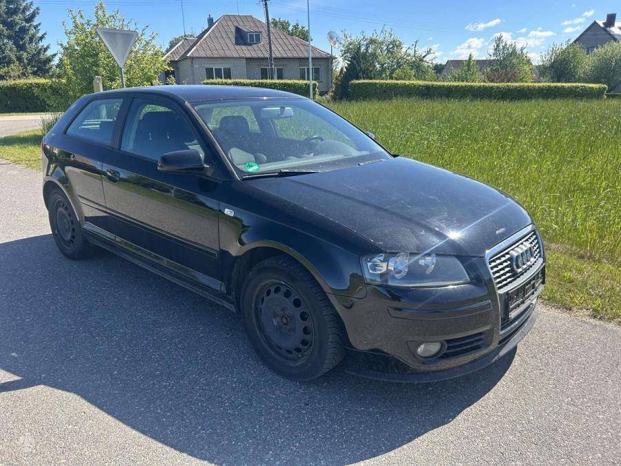 Black Audi A3 2007 in Alytus, with an engine capacity of 1.80 L and mileage of 221 thousand km for 2300 €, photo 3 on AUTOMOTO.COM.LV