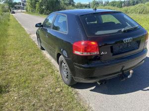 Black Audi A3 2007 in Alytus, with an engine capacity of 1.80 L and mileage of 221 thousand km for 2300 €, photo 5 on AUTOMOTO.COM.LV