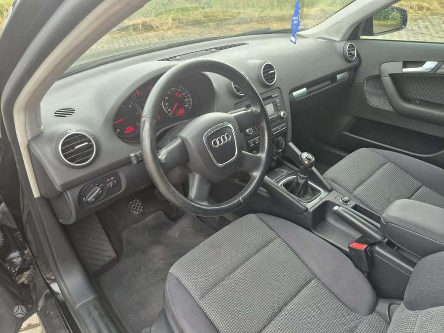 Melns Audi A3 2007 Kauņa, ar dzinēja tilpumu 1.90 L un nobraukumu 268 tūkst. km par 3100 €, foto 10 vietnē AUTOMOTO.COM.LV