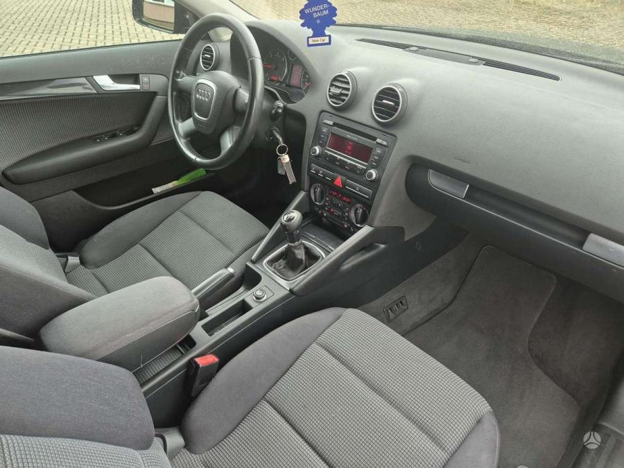 Melns Audi A3 2007 Kauņa, ar dzinēja tilpumu 1.90 L un nobraukumu 268 tūkst. km par 3100 €, foto 15 vietnē AUTOMOTO.COM.LV