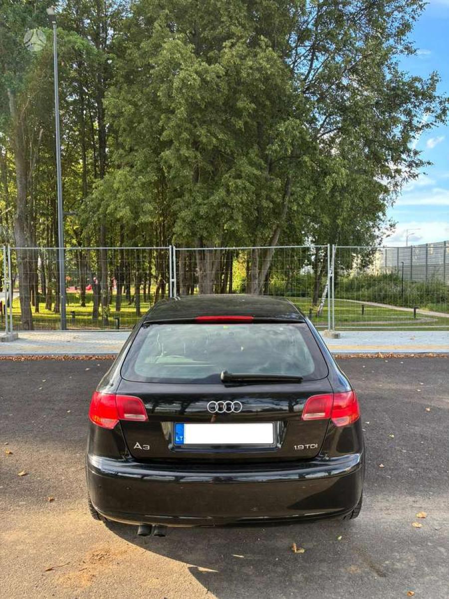 Черный Ауди А3 2007 в Каунас, объемом двигателя 1.90 л и пробегом 240 тыс. км за 3100 €, фото 4 на AUTOMOTO.COM.LV