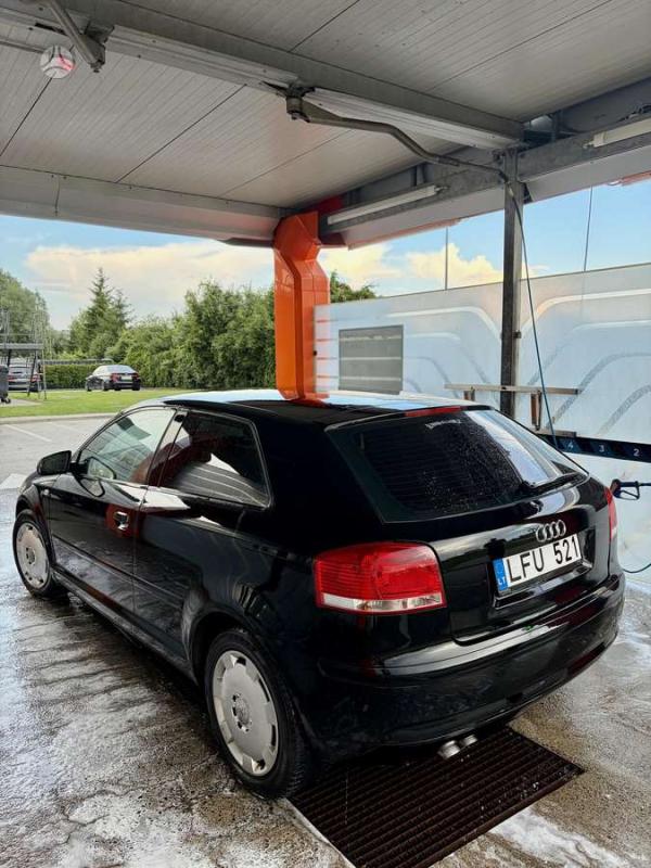 Melns Audi A3 2007 Viļņa, ar dzinēja tilpumu 1.97 L un nobraukumu 366 tūkst. km par 2400 €, foto 4 vietnē AUTOMOTO.COM.LV