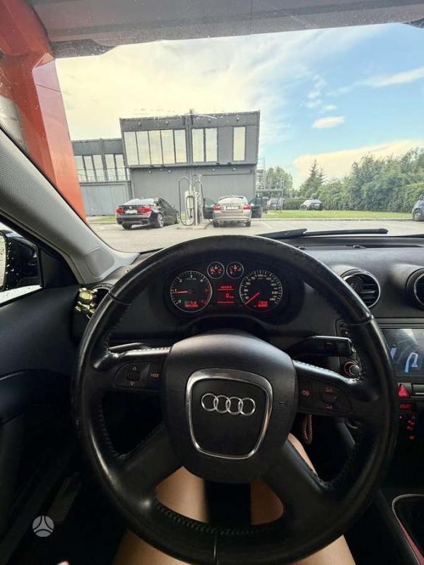 Melns Audi A3 2007 Viļņa, ar dzinēja tilpumu 1.97 L un nobraukumu 366 tūkst. km par 2400 €, foto 6 vietnē AUTOMOTO.COM.LV